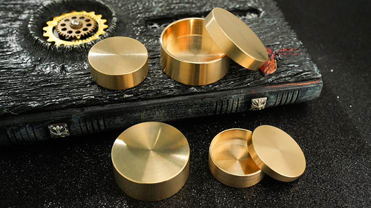 Coin Box Set (Deluxe Edition) by Bluether Magic and Raphael – The Magic Box